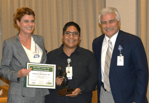 SVMHS Nurse Receives DAISY Award