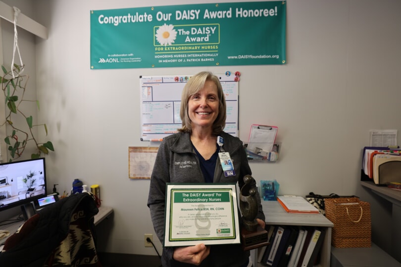 Nurse Who Cares for the Caregivers Receives DAISY Award
